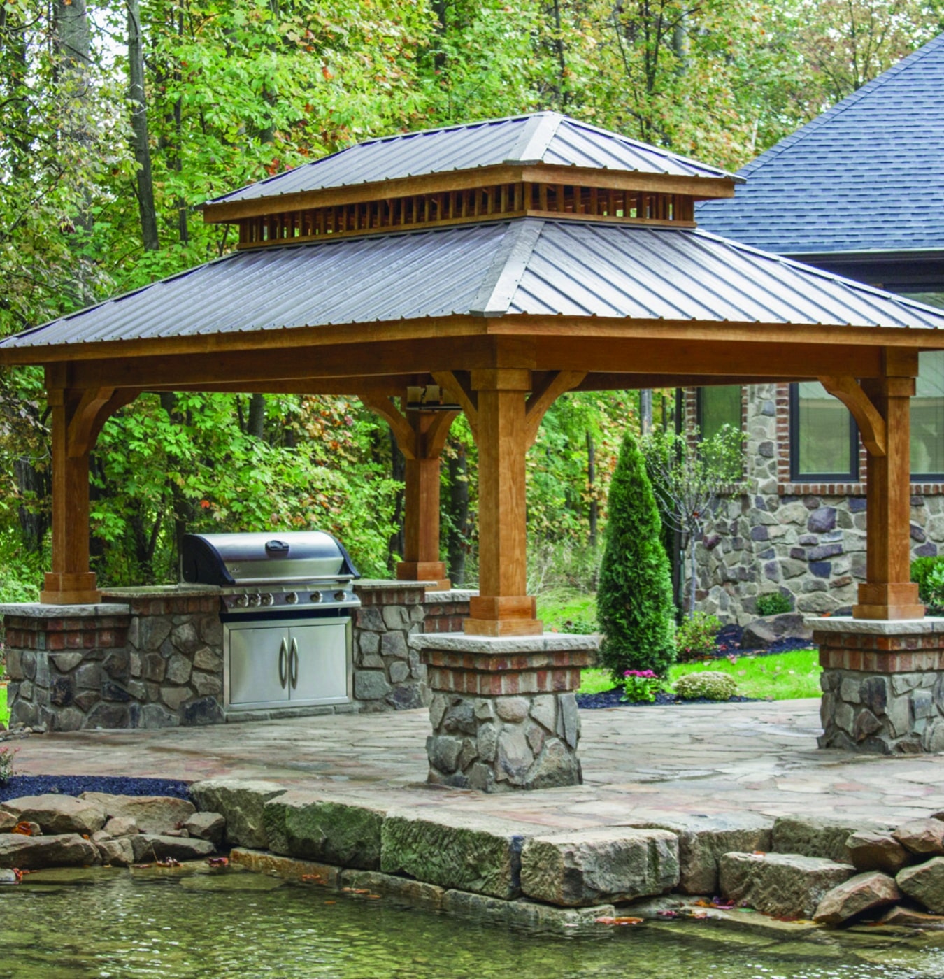 Cascade Wood Pavilion - Bosman